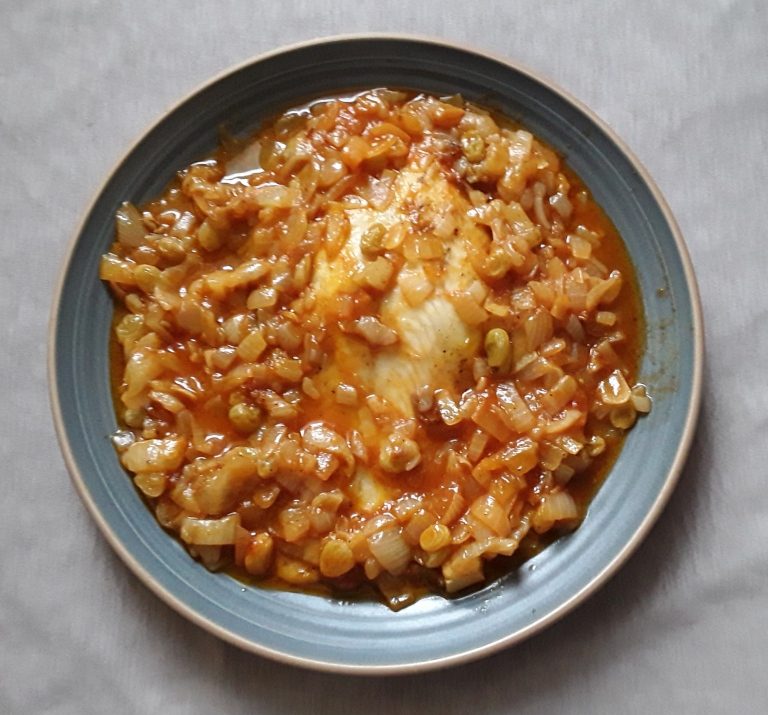 Fish with Raisins - Cooking Tranquality